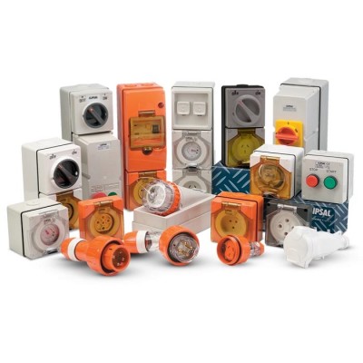 Traits That Make the 3 Phase Plugs and Sockets the Perfect Suggestion ...